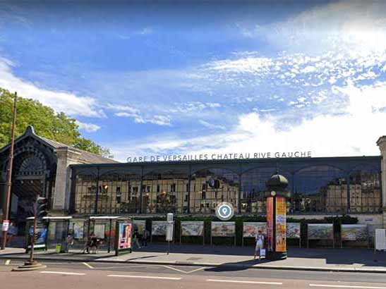 Paris to Versailles by train